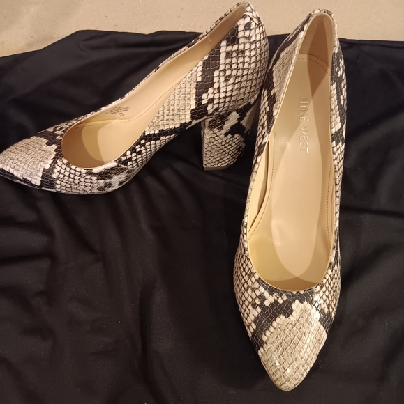 Nine West | Shoes | Nine West Alisa Pointy Toe Block Heel Pump | Poshmark